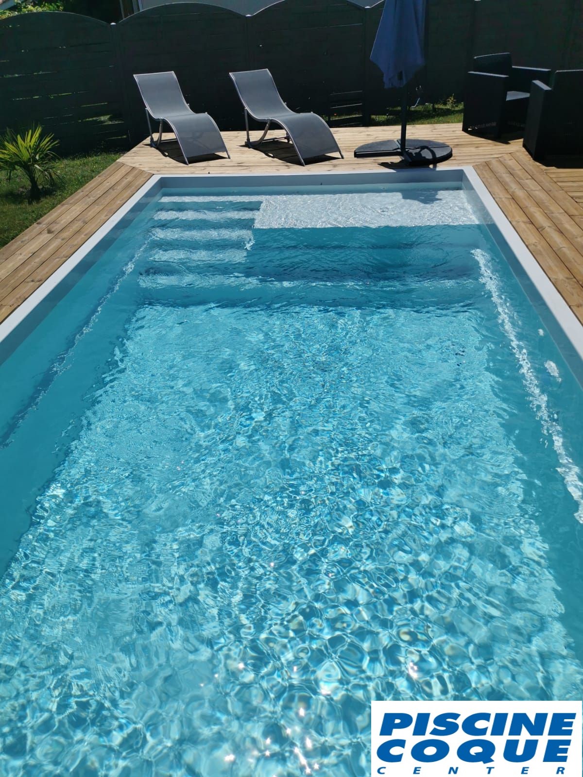 Piscine coque prémontée installation 72h 6X3 AVEC PLAGE